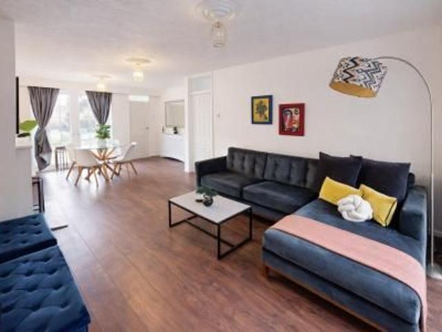 Overhill Gardens, Patcham, Brighton, BN1