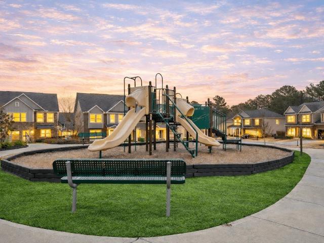Overlook at Mill Creek 4 Bedroom Apartment for Rent at 1852 Auburn Rd, Dacula, GA 30019