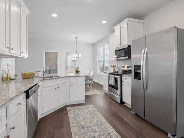 Overlook at Mill Creek 4 Bedroom Apartment for Rent at 1852 Auburn Rd, Dacula, GA 30019