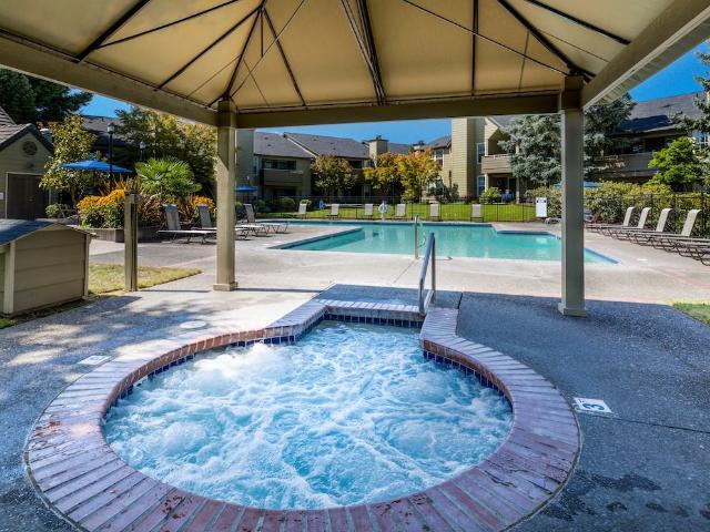 Overlook at Murrayhill Apartments 2 Bedroom Apartment for Rent at 14595 Sw Osprey Dr, Beaverton, OR 97007 Neighbors Southwest