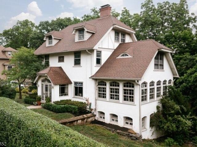 Overlook Ave, West Orange, Home For Sale