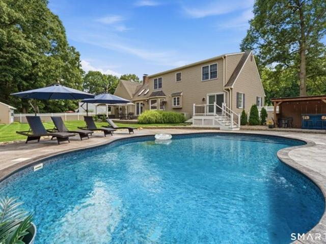 Overlook Ct, Prospect, Home For Sale