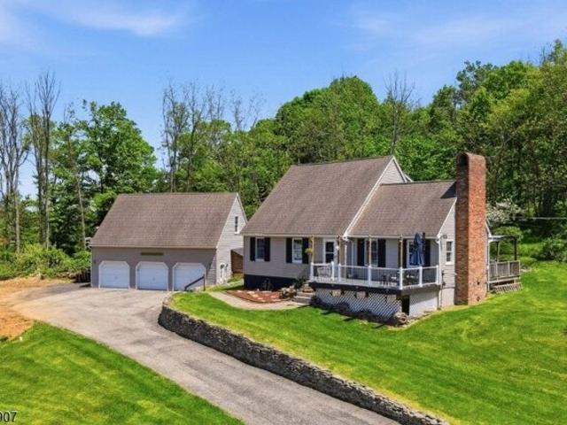 Overlook Dr, Montague, Home For Sale