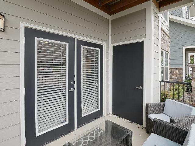 Overlook Exchange 1 Bedroom Apartment for Rent at 6455 De Zavala Rd, San Antonio, TX 78249