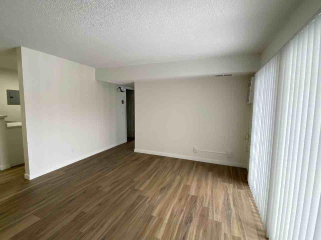 Overlook on 100 1 Bedroom Apartment for Rent at 2524 Highway 100 S, St. Louis Park, MN 55416 Birchwood