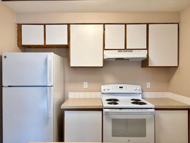Overlook Pointe Apartments 1 Bedroom Apartment for Rent at 11408 Se 90th Ave, Milwaukie, OR 97086 Southgate