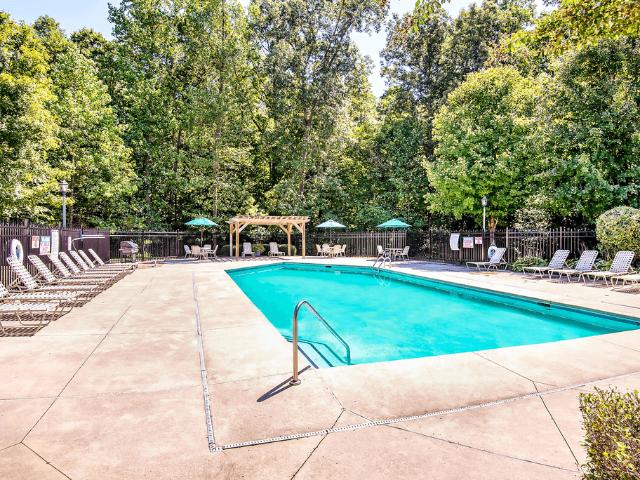 Overlooke at Simms Creek Apartments 1 Bedroom Apartment for Rent at 4730 Archean Way, Raleigh, NC 27616