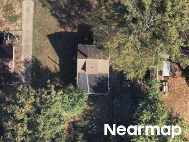 Overland Ave NE