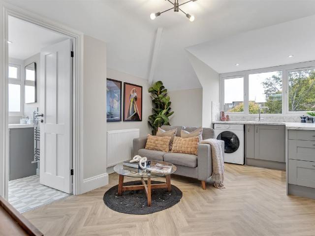 Overnhill Road, Bristol BS16, 1 bed flat to rent, £995 pcm | PrimeLocation
