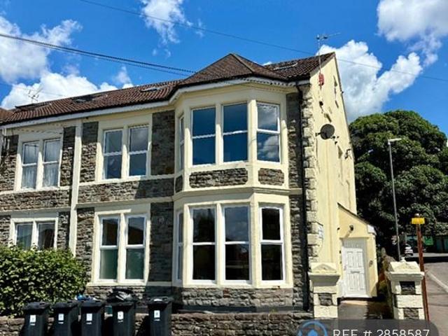 Overnhill Road, Bristol, BS16 2 bed flat to rent £1,275 pcm £294 pw