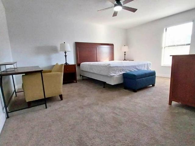 Oversized Room for Rent in Plant City_SecureClean