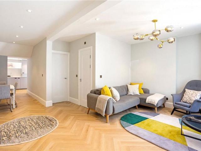 Overstone Road, London W6, 1 bed flat to rent, £2,400 pcm | PrimeLocation