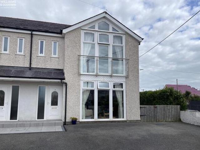 Overstrand Avenue, Rhosneigr, 3 Bedroom Semi detached