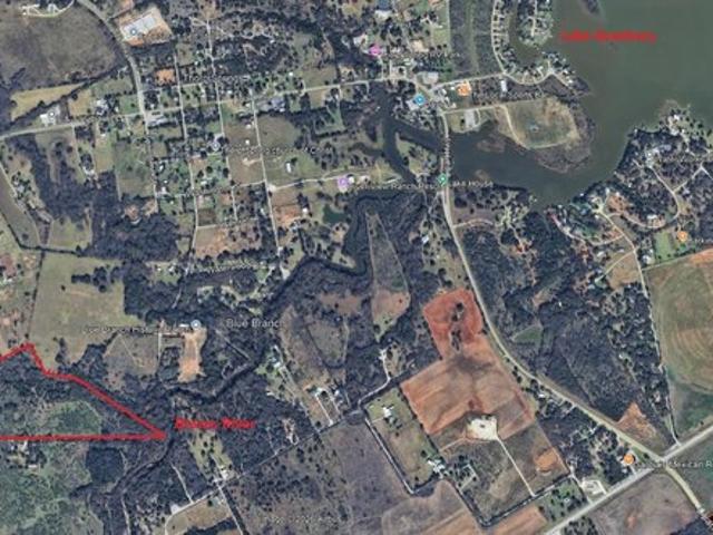 Overton Ct, Granbury, TX 76048