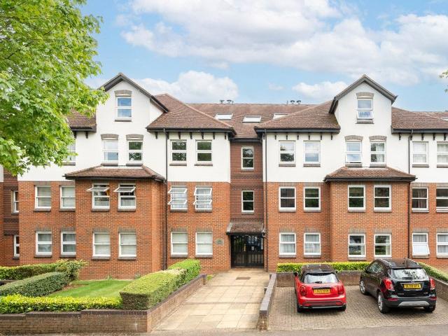 Overton Road, Sutton SM2, 1 bed flat to rent, £1,300 pcm | PrimeLocation