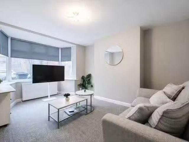 Ovington Grove