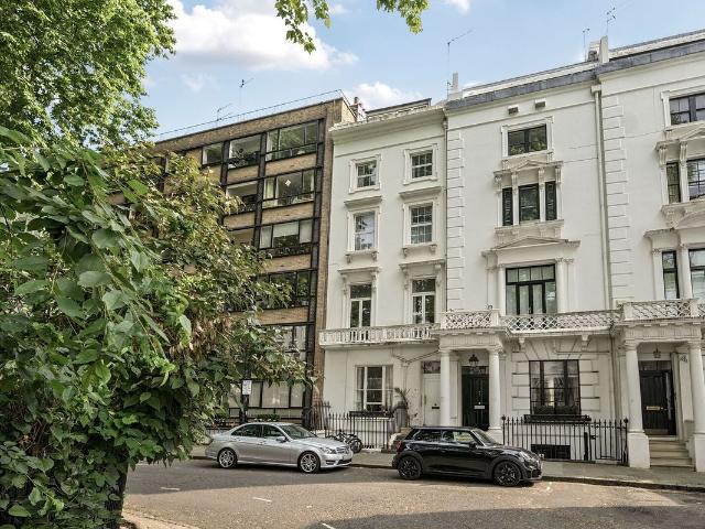 Ovington Square, Sloane Square, London SW3, 1 bed flat to rent, £2,493 pcm | PrimeLocation