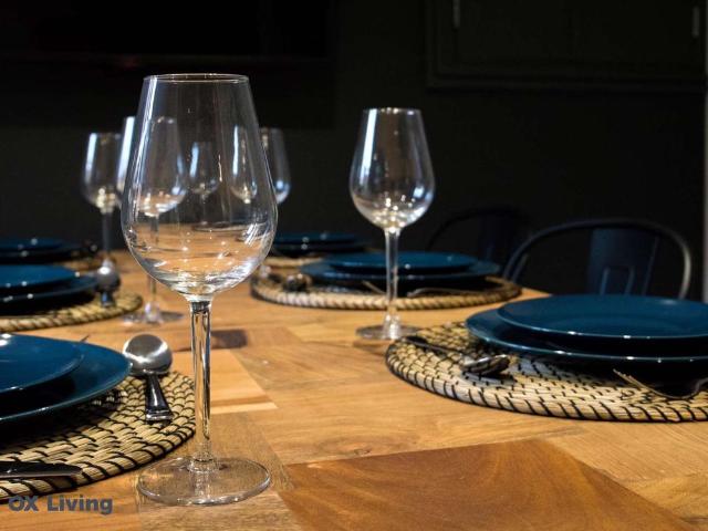 OX Living is proud to present this high quality 7 bedroom co living property, perfect for working professionals looking for stylish, stress free living. Room 5
