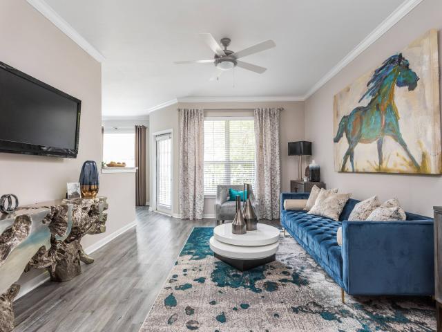 Oxmoor Apartments