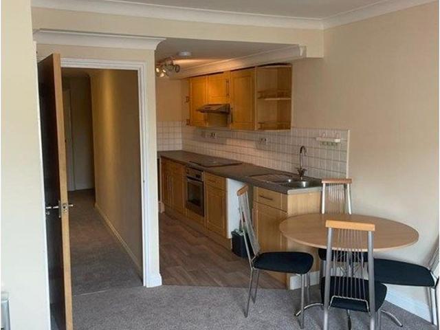 Oxon Court, Portsmouth PO1, 3 bed flat to rent, £1,250 pcm | PrimeLocation