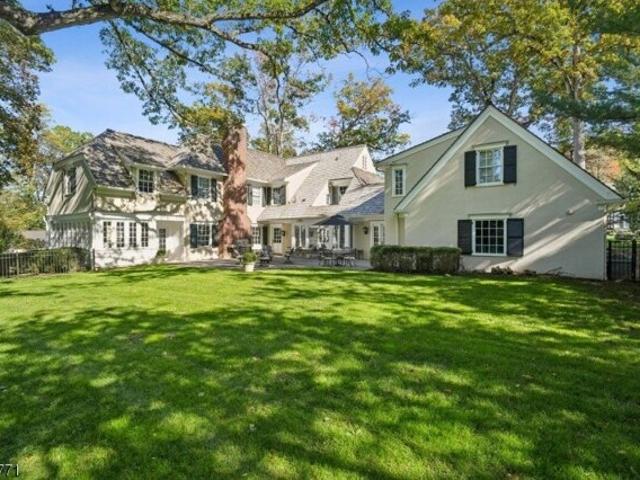 Oxbow Ln, Summit, Home For Sale