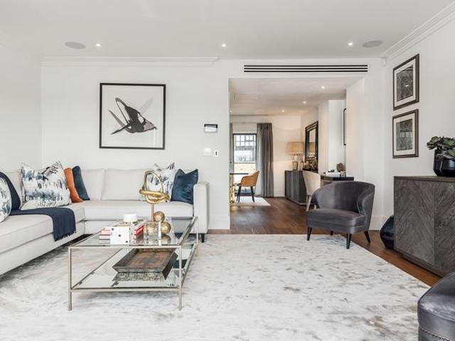 Oxbridge Terrace Townhouses, W6 3 bed townhouse to rent £12,177 pcm £2,810 pw