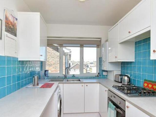 Oxen Avenue, Shoreham by sea, 2 Bedroom Flat