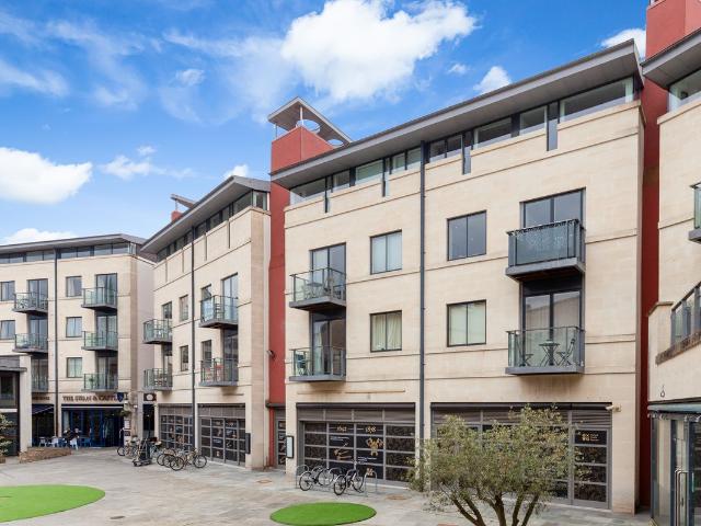 Oxford Castle, City Centre OX1, 2 bed flat to rent, £2,650 pcm | PrimeLocation