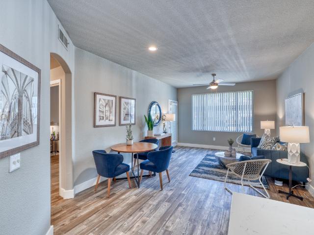 Oxford Apartments 2 Bedroom Apartment for Rent at 3777 E Mcdowell Rd, Phoenix, AZ 85008