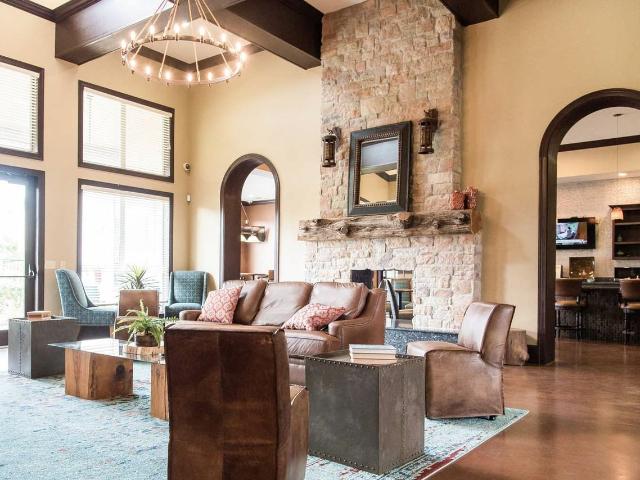 Oxford at Country Club 2 Bedroom Apartment for Rent at 2800 W Baker Rd, Baytown, TX 77521