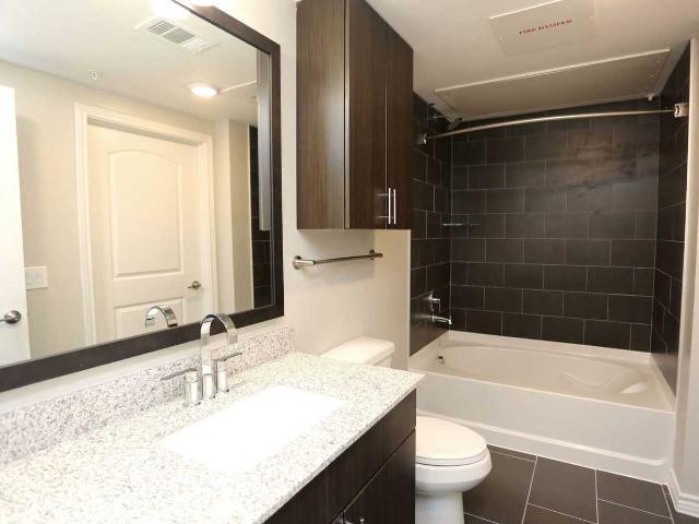 Oxford at Lake View 3 Bedroom Apartment for Rent at 3300 S Garrison Rd, Corinth, TX 76210