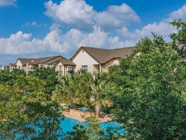 Oxford at Tech Ridge 2 Bedroom Apartment for Rent at 305 E Yager Ln, Austin, TX 78753