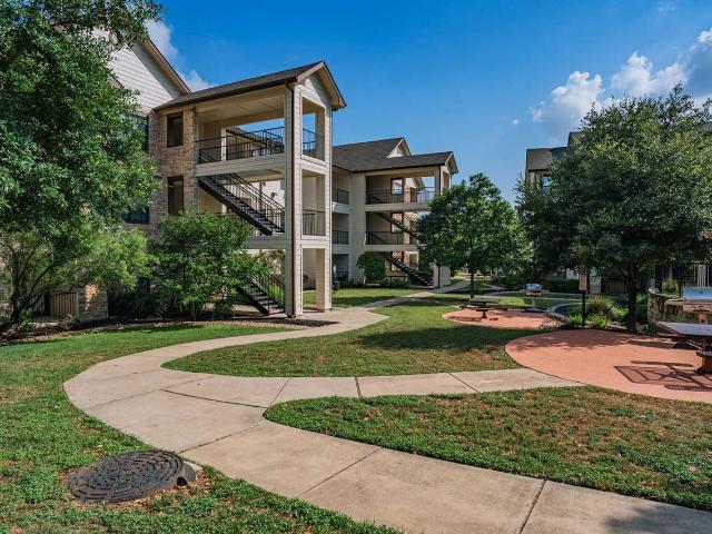 Oxford at Tech Ridge 2 Bedroom Apartment for Rent at 305 E Yager Ln, Austin, TX 78753