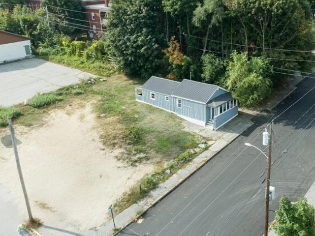 Oxford Ave, Rumford, Home For Sale
