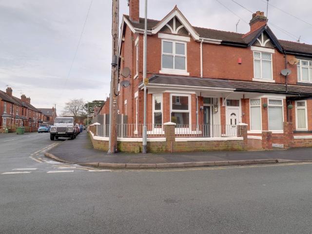 Oxford Gardens, Stafford ST16, 3 bed end terrace house to rent, £1,200 pcm | PrimeLocation
