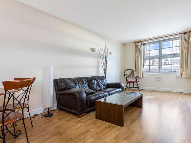 Oxford Drive, 27 Bermondsey Street, London SE1, 2 bed flat to rent, £2,492 pcm | PrimeLocation