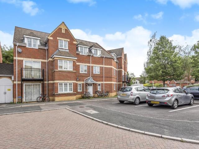 Oxford, Headington, OX3 2 bed apartment to rent £1,450 pcm £335 pw