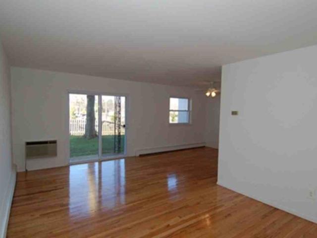 Oxford Heights 1 Bedroom Apartment for Rent at 308 W Sylvania Ave, Neptune City, NJ 07753 Downtown Neptune City