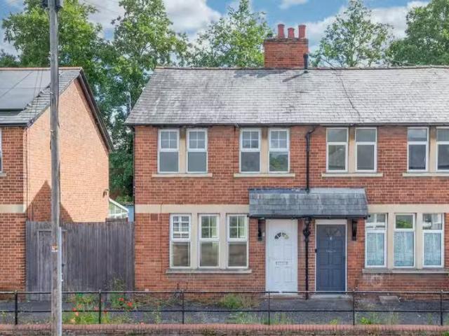 Oxford OX4 3LA 2 bed detached house for sale £340,000