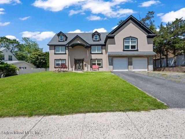 Oxford Ln, Matawan, Home For Sale