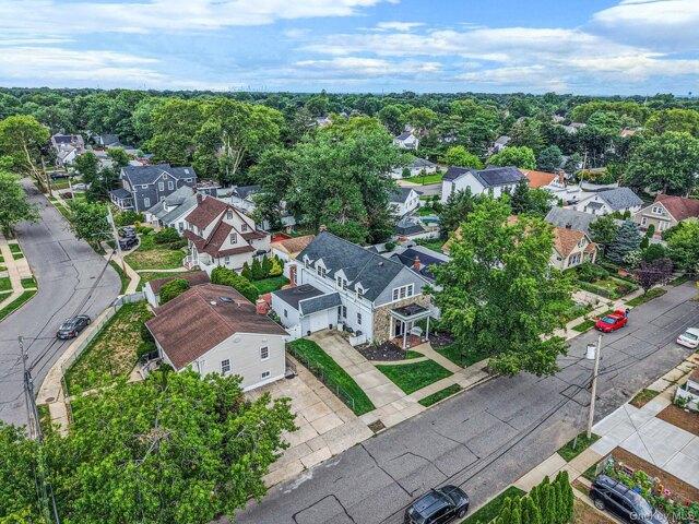 Oxford St, Malverne, Home For Sale