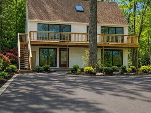Oxford St S, Auburn, Home For Sale