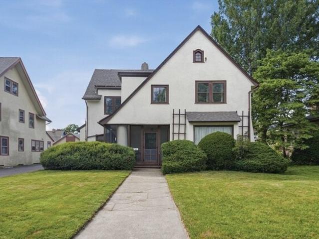 Oxford St, Springfield, Home For Sale