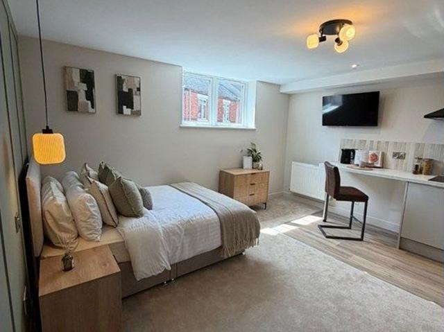 Oxford St, Stoke On Trent ST4, Room to rent, £600 pcm | PrimeLocation