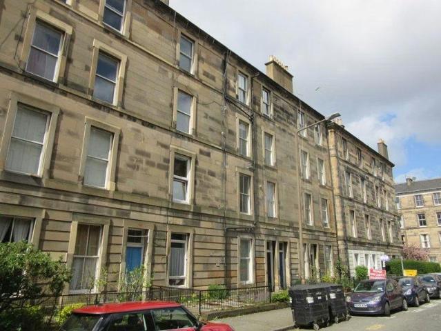 Oxford Street, Edinburgh, Midlothian. 3 bed flat to rent £2,385 pcm £550 pw