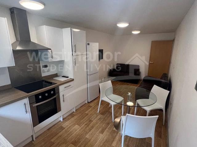 Oxford Street, Leicester LE1 3 bed flat to rent £1,807 pcm £417 pw