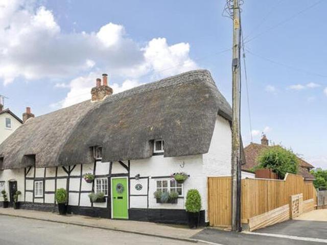 Oxford Street, Ramsbury, 2 Bedroom Semi detached