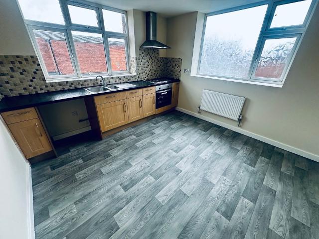 Oxford Street, Ripley DE5, 1 bed flat to rent, £695 pcm | PrimeLocation