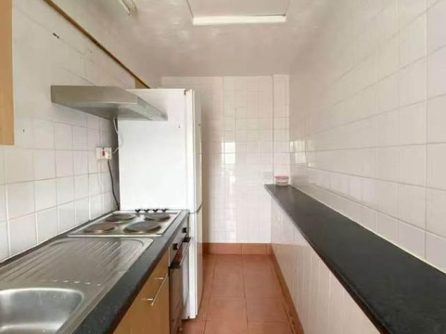 Oxford Street, Swansea SA1, 2 bed flat to rent, £780 pcm | PrimeLocation