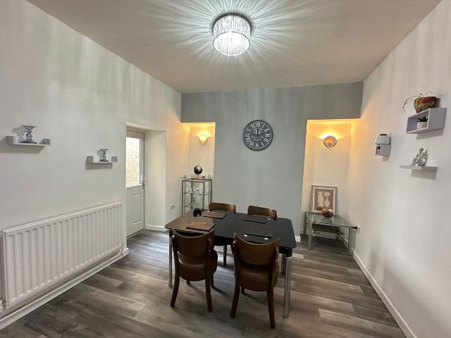 Oxford Street, Swansea SA1, 3 bed terraced house to rent, £1,150 pcm | PrimeLocation